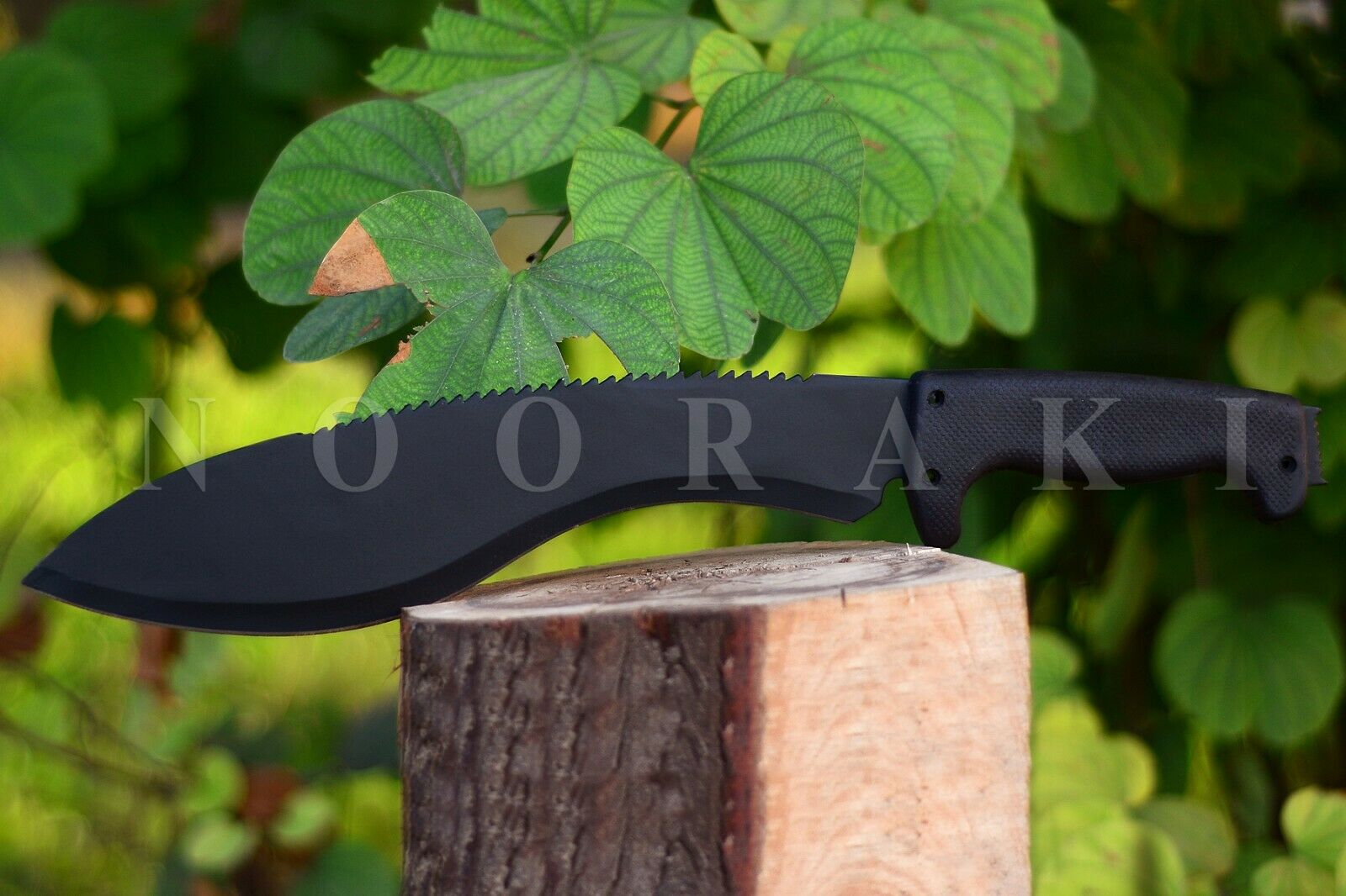 Kukri Fixed Blade Knife: Carbon Steel Knife with Full Tang Kukri Recur